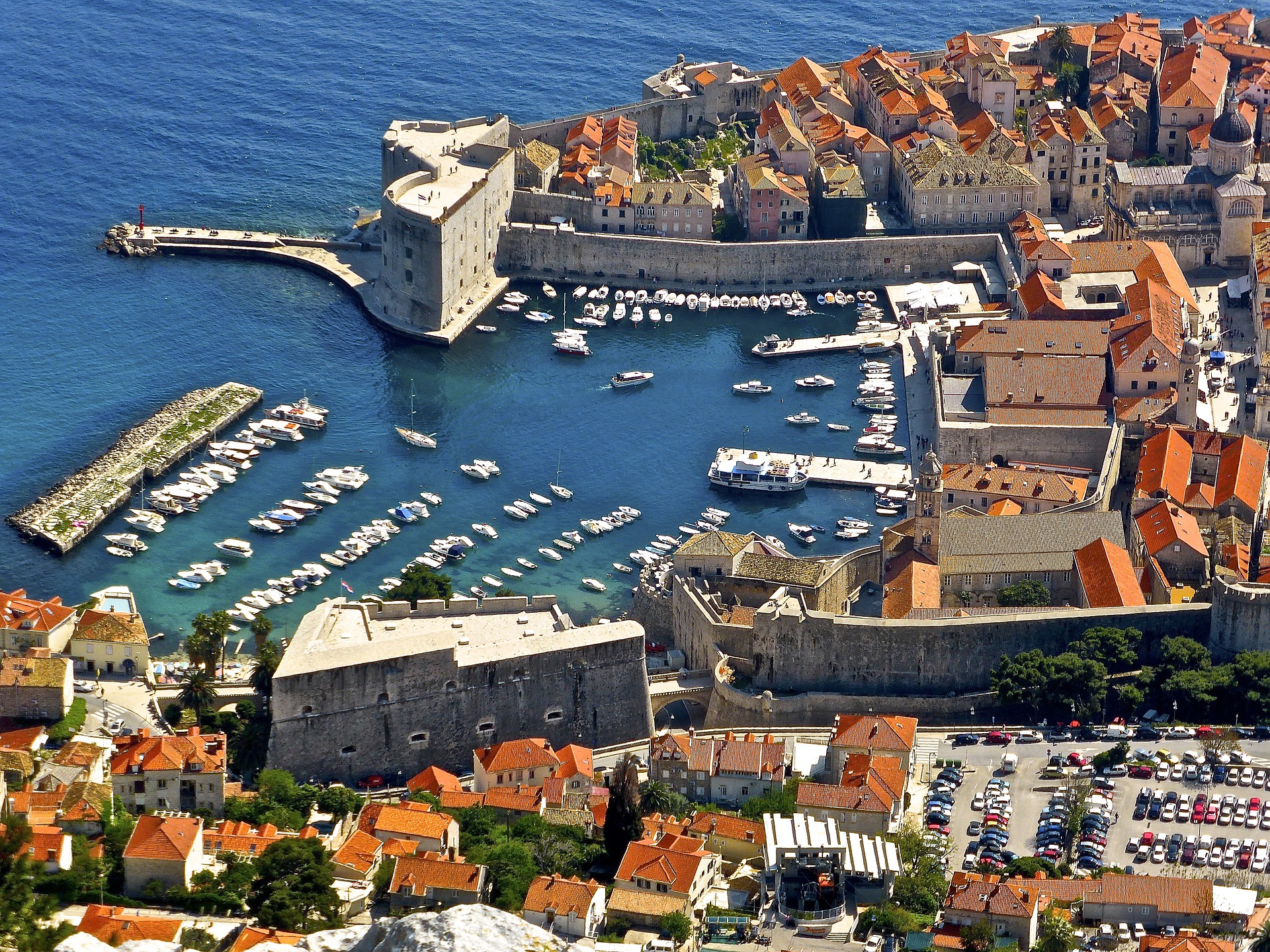Why Visit Dubrovnik: Top 9 Reasons to Visit Dubrovnik in 2024 - Wandernity